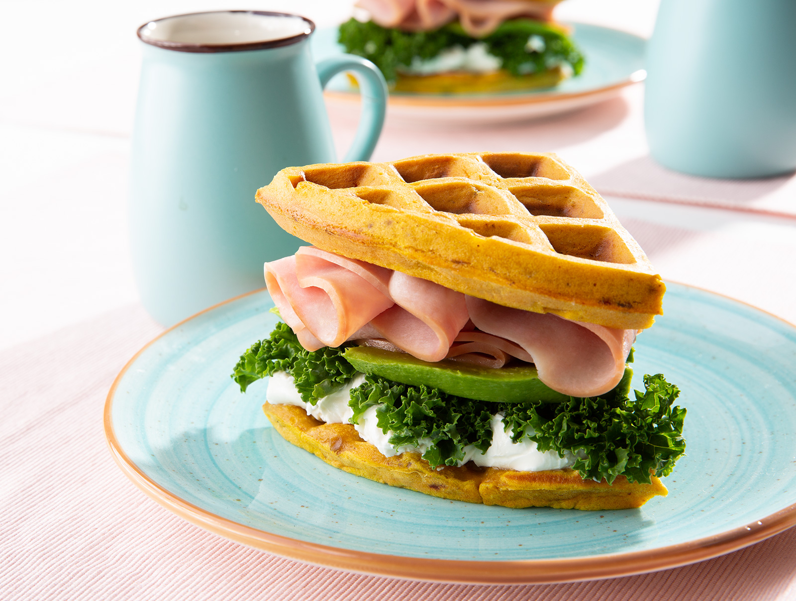 Waffles con Jamón Ahumado Caserío - Induveca
