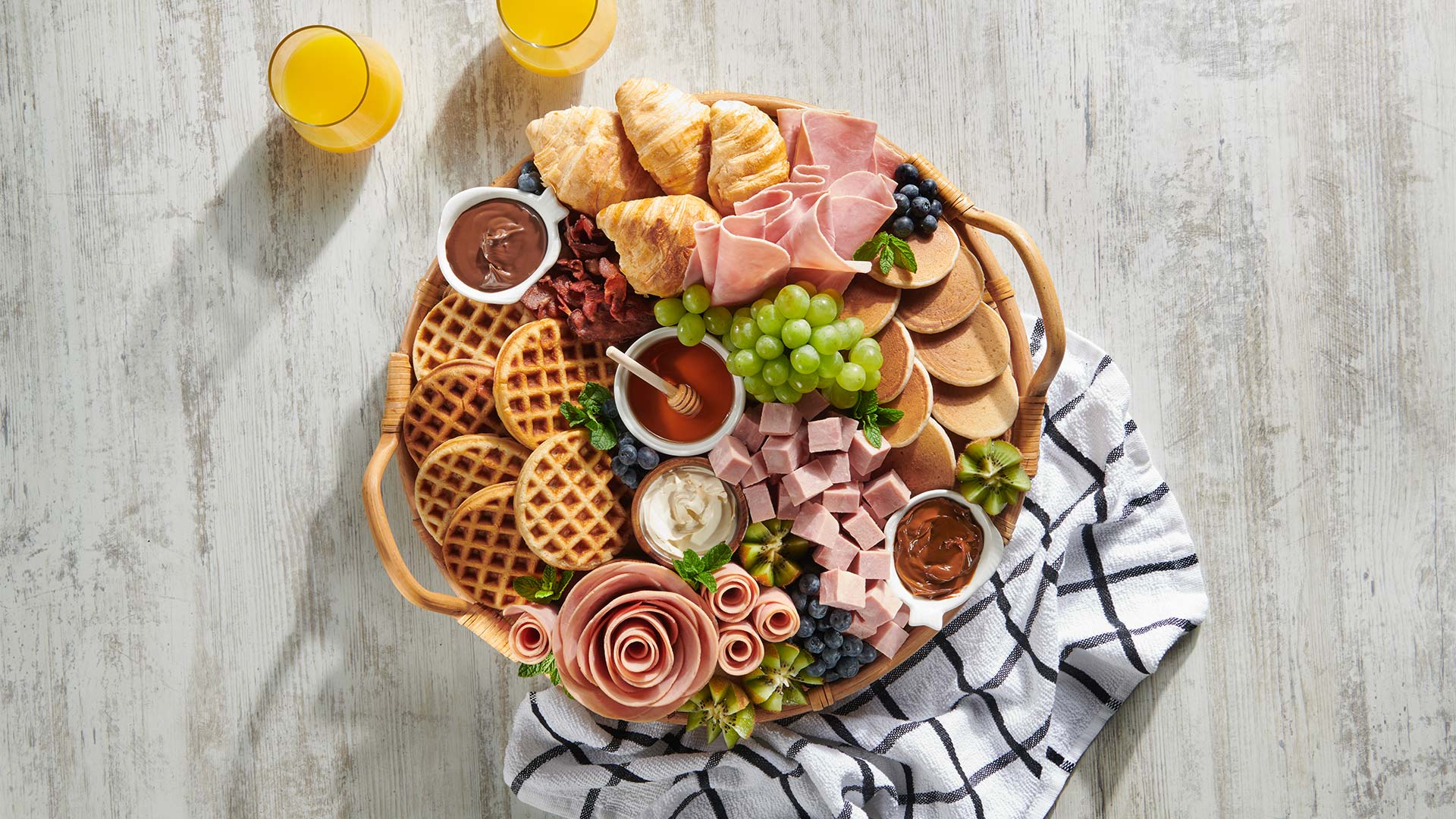 BANDEJA DE DESAYUNO - Induveca